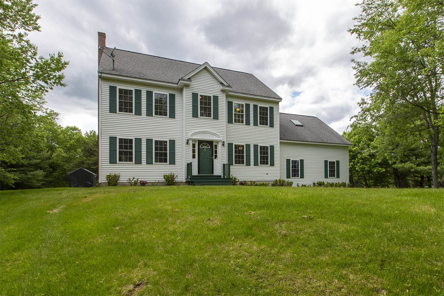 Brentwood, Nh - Area Info | LAER Realty Partners Brentwood, Nh - Area Info | LAER Realty Partners