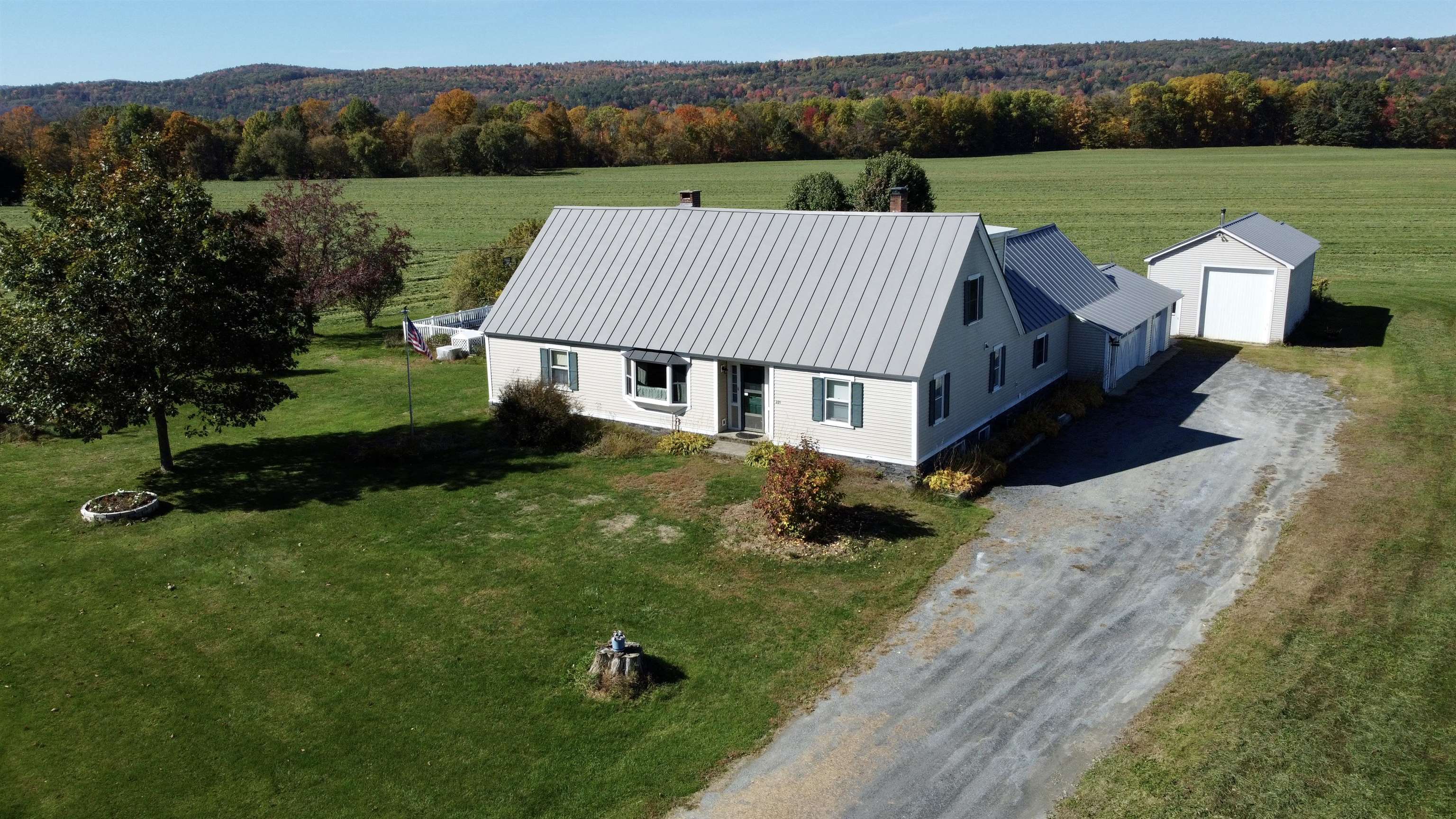 205 RIVER ROAD, Piermont, NH 03779 - PrimeMLS