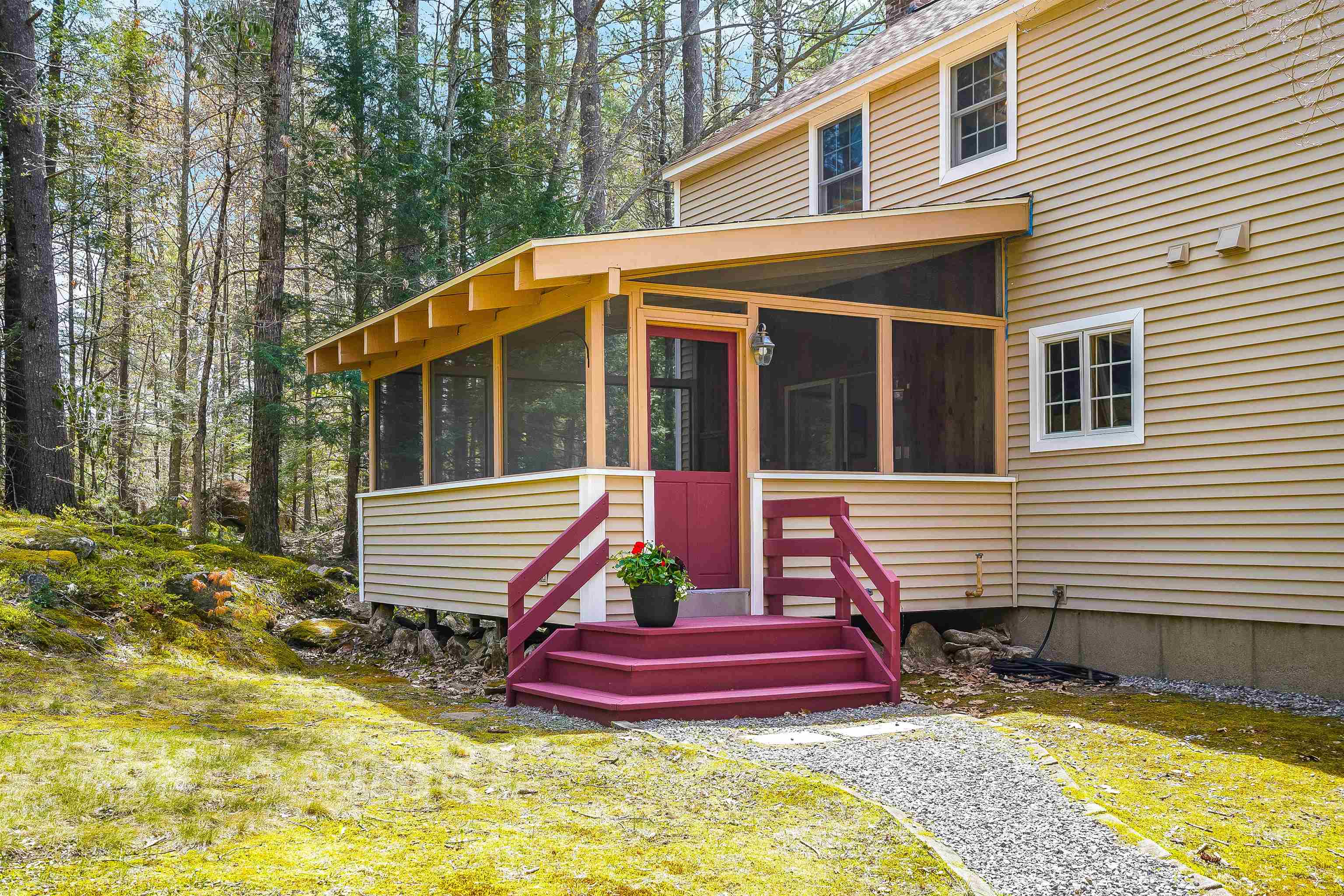 11 BROOK ROAD, Amherst, NH 03031 - PrimeMLS