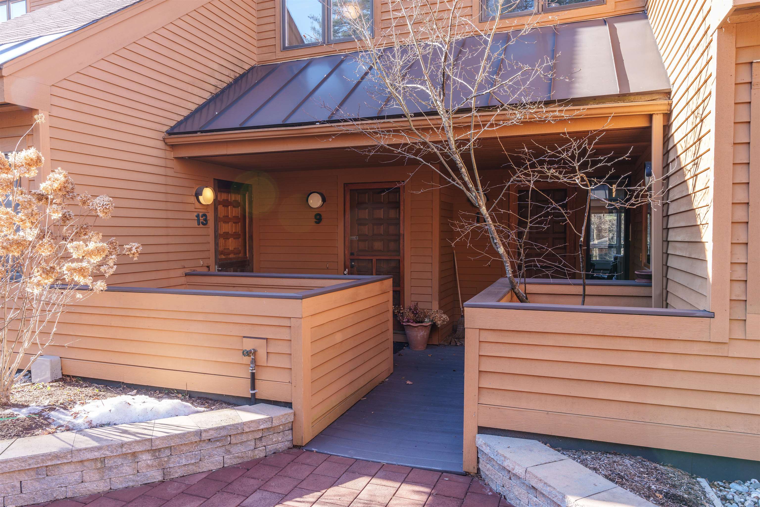 13 Courtyard, Hanover, NH 03755