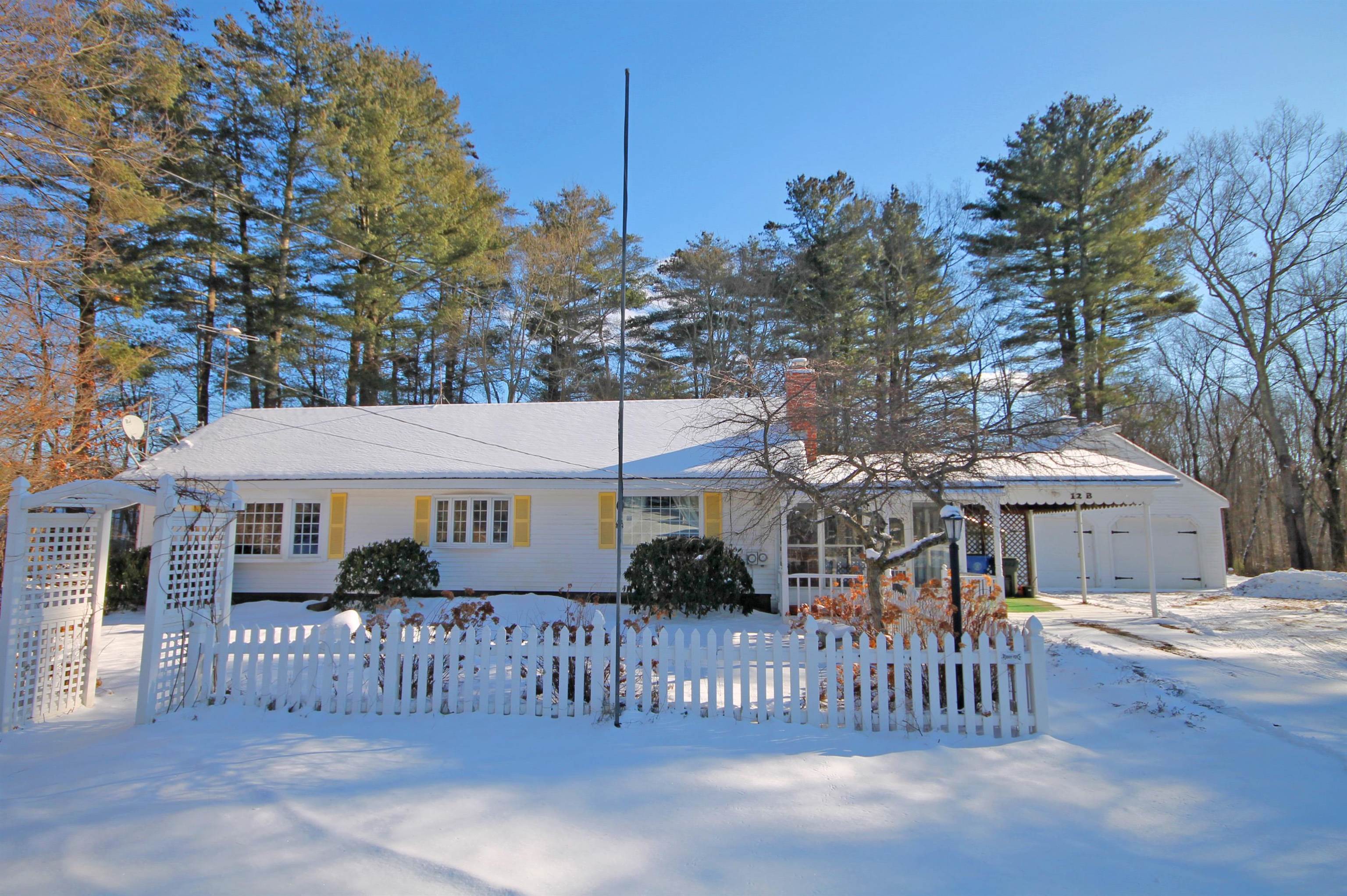 12B Auburn Road , Londonderry, NH | MLS# 4982783 | Verani Realty