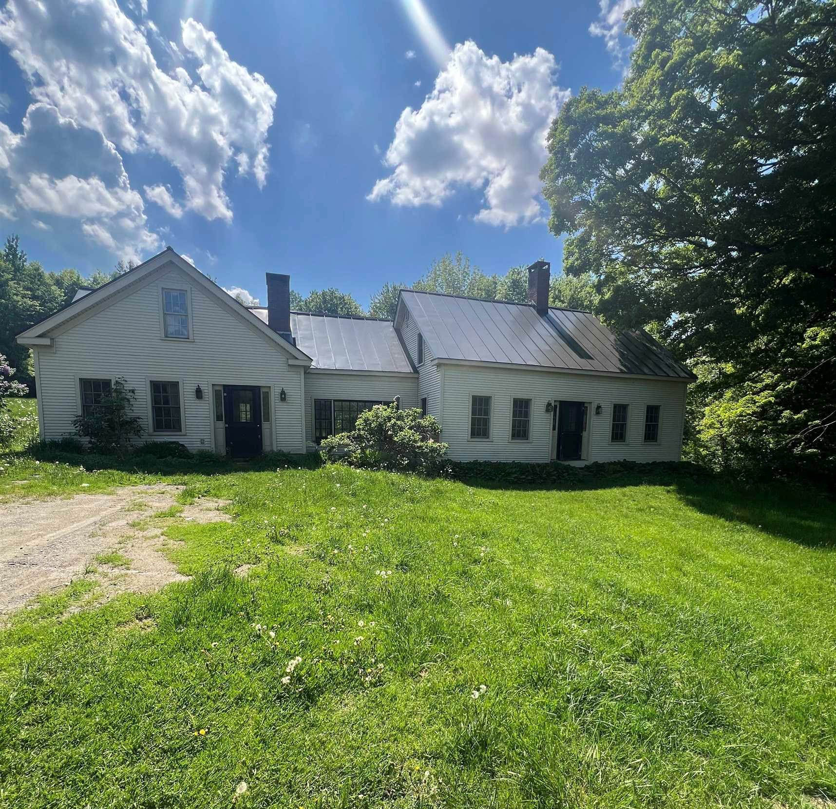 PrimeMLS - Linda Benoit - Broker in Springfield, Vermont