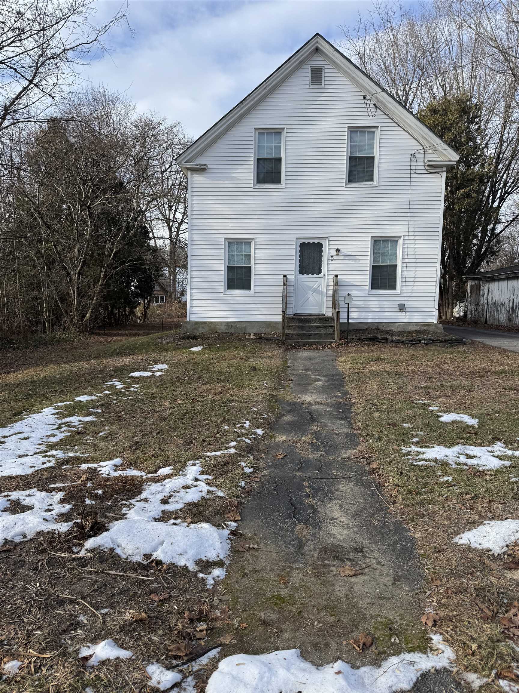 5 Rossiter Street , Brandon, VT | MLS# 5072595 | Verani Realty