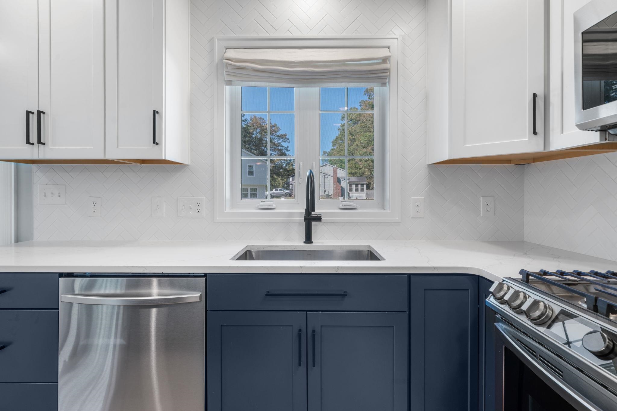 3 Paddington Place , Nashua, NH | MLS# 5073414 | Verani Realty