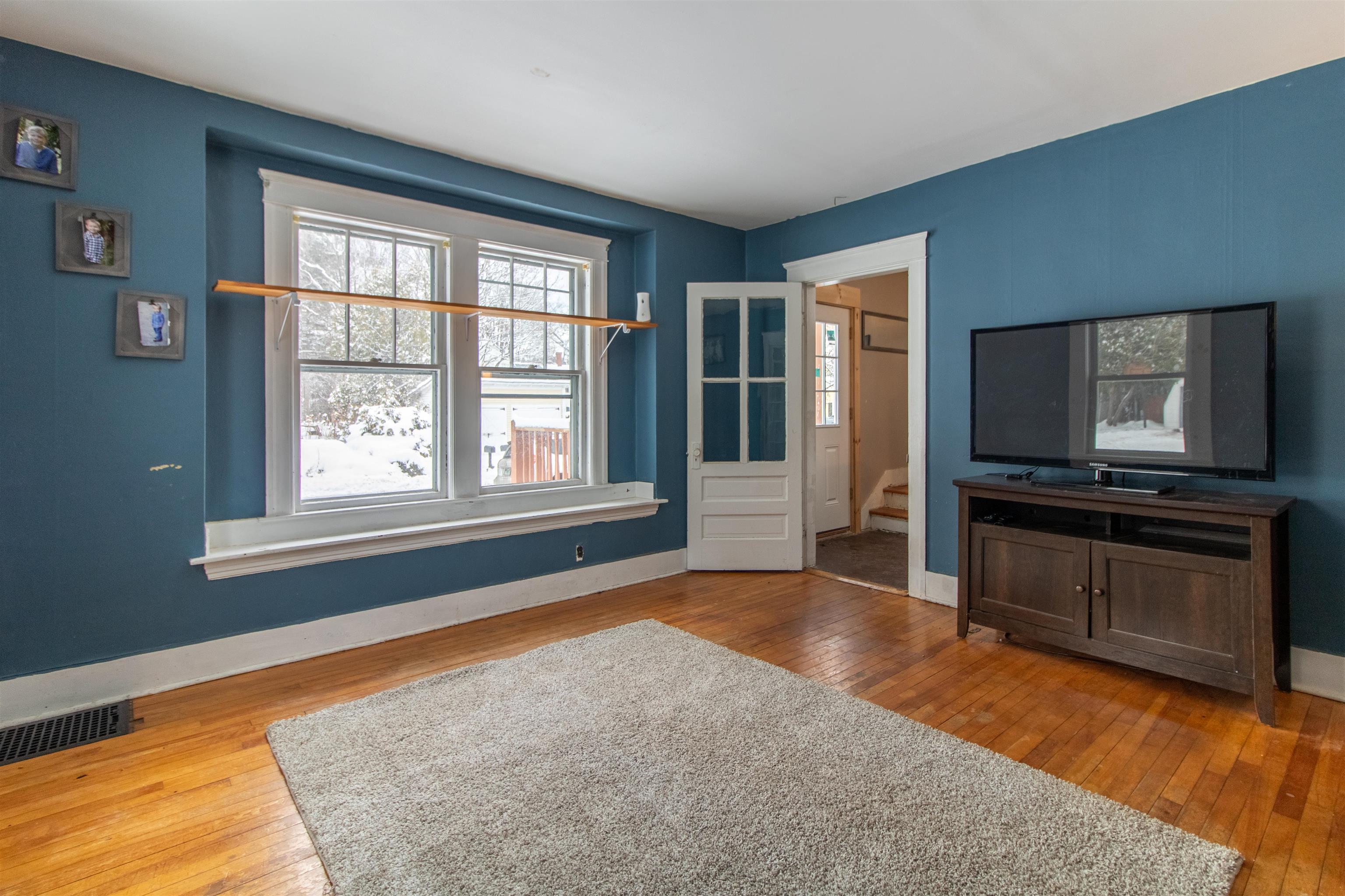 35 Laythe Street , Derby, VT | MLS# 5073562 | Verani Realty