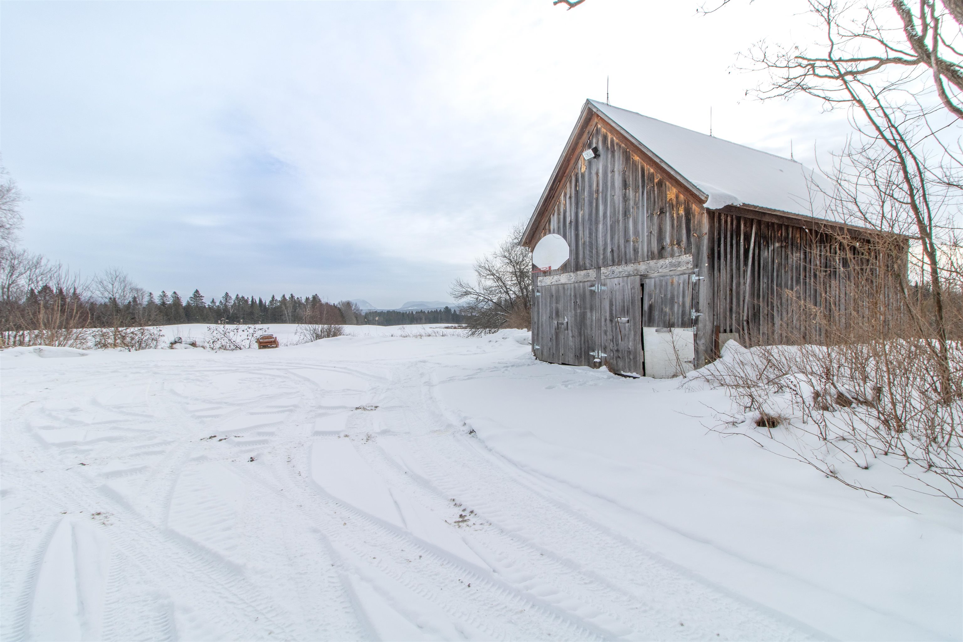 321 Davis Ln, Brownington, VT 05860 | MLS# 5073563 | Houzeo