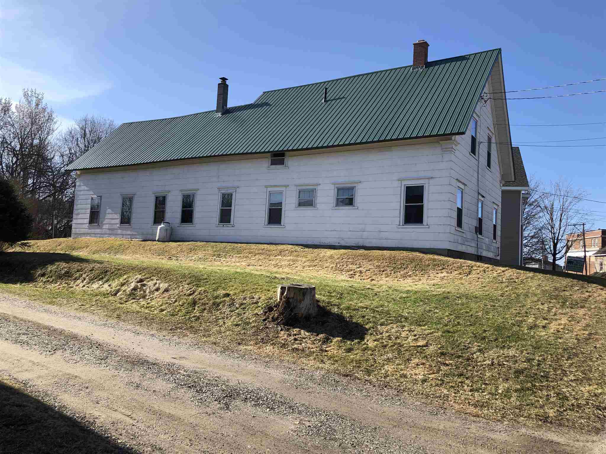 22 Maple St, Orleans, VT 05860 | MLS# 5073691 | Houzeo