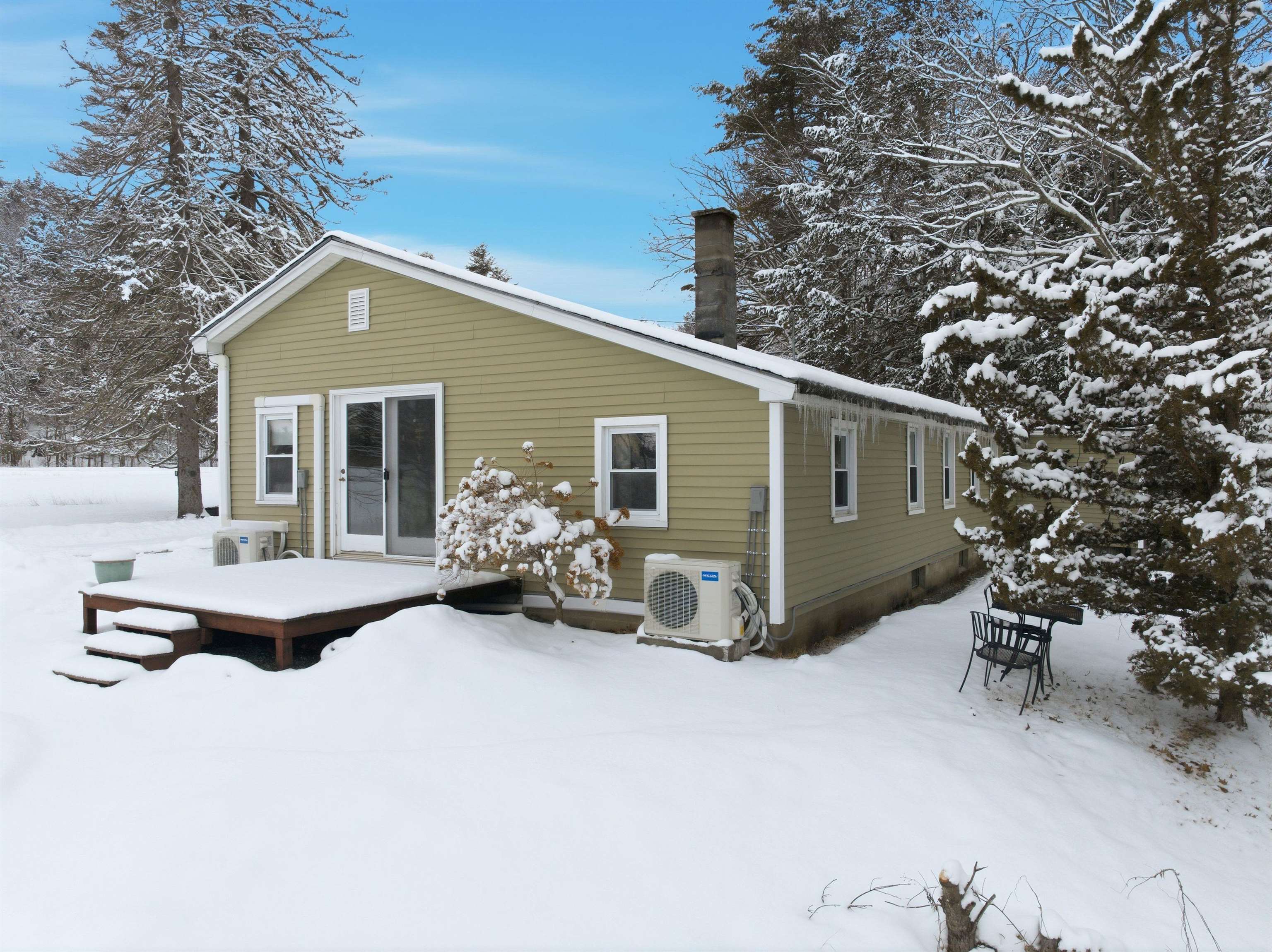 289 Salisbury Highway , Andover, NH | MLS# 5074985 | Verani Realty